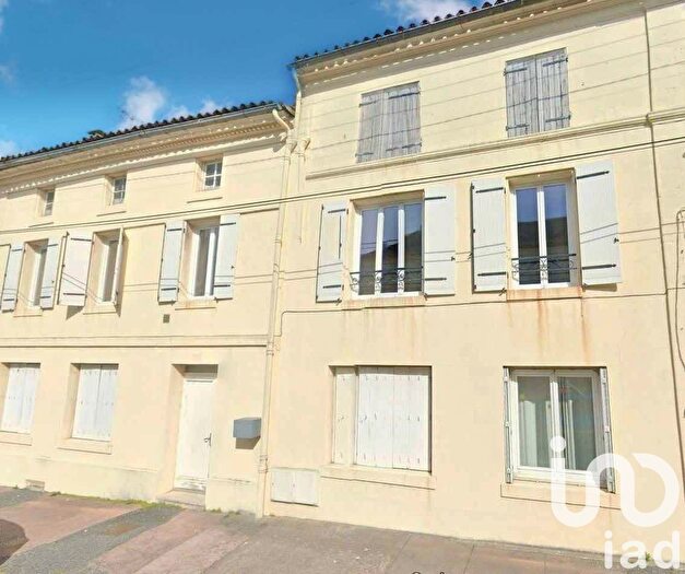 Maison à vendre - Jarnac - 6 pièces - 4 chambres