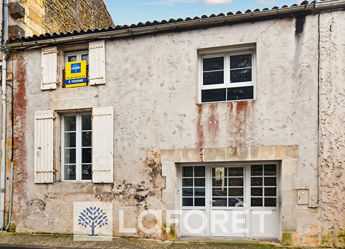 Maison à vendre - Gémozac - 2 pièces - 1 chambre