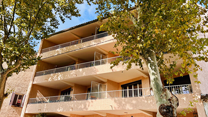 Appartement à vendre - Cuers - 3 pièces - 2 chambres