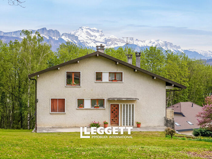 Maison à vendre - Poisy - 11 pièces - 8 chambres