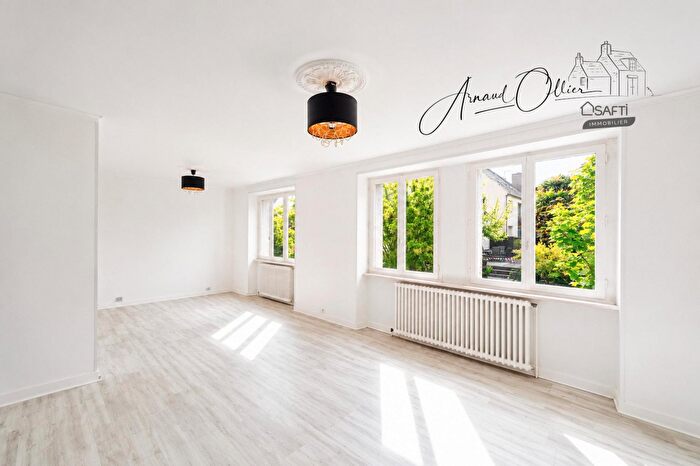 Bourg-Blanc : Maison 7 pièces à vendre