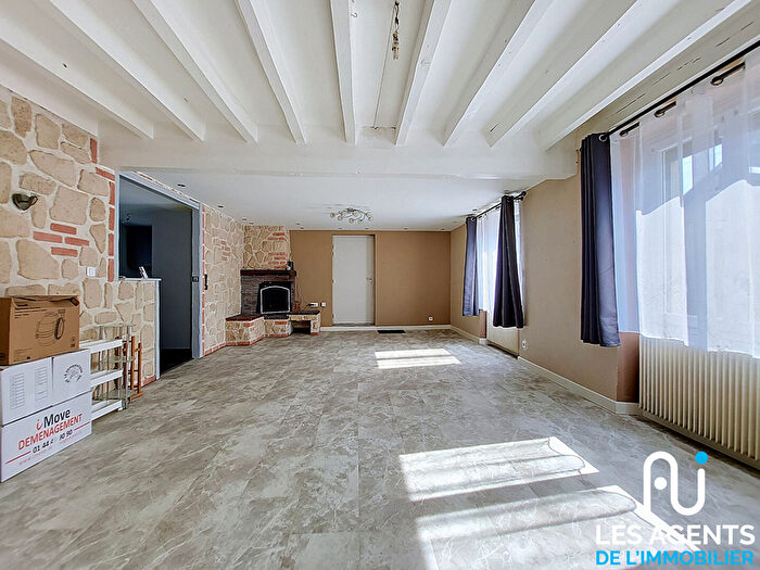 Charsonville : Maison 6 pièces à vendre