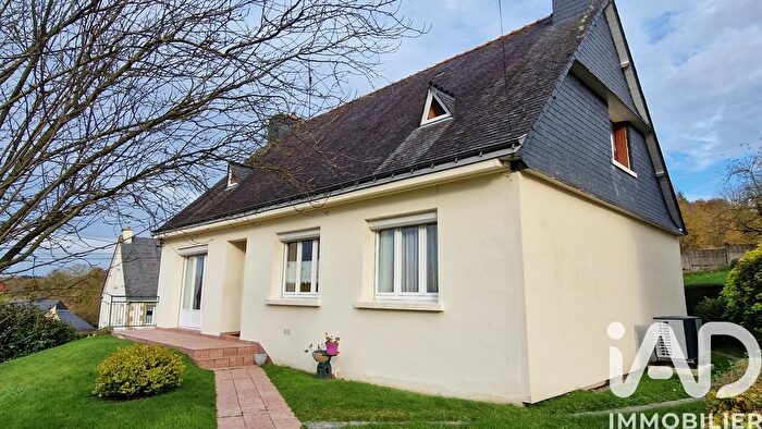 Maison à vendre - La Chèze - 6 pièces - 4 chambres