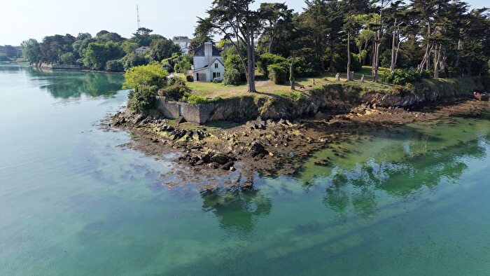 Étel : Maison 7 pièces à vendre