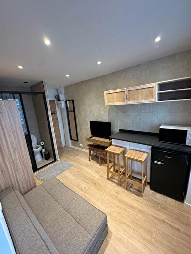 Appartement à louer - Paris e , Louis Blanc, Aqueduc - 1 pièce