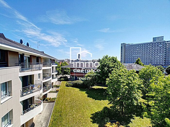 Appartement à louer - Laval, Les Fourches - 2 pièces - 1 chambre