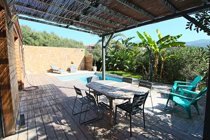 Maison à vendre - Albitreccia - 4 pièces - 3 chambres