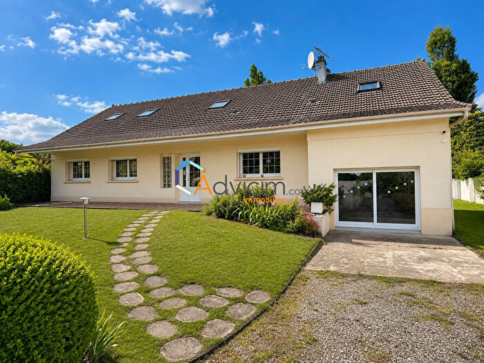 Maison 7 pièces à vendre à Saint-Maurice-sur-Fessard