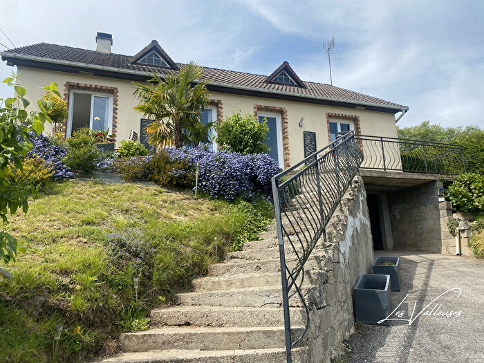 Saint-Denis-dAclon : Maison 4 pièces à vendre