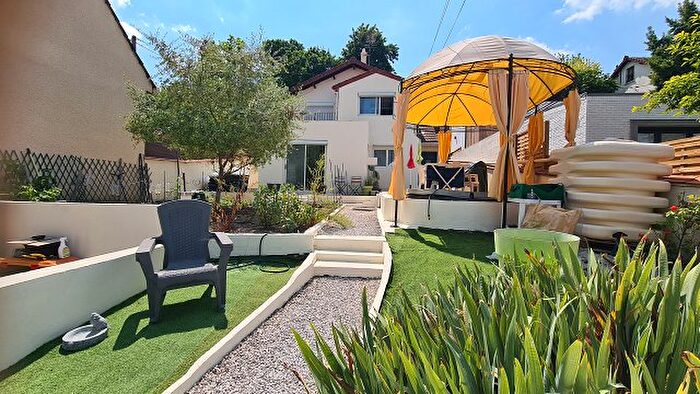 Maison à vendre - Créteil, Bords de Marne - 6 pièces - 5 chambres