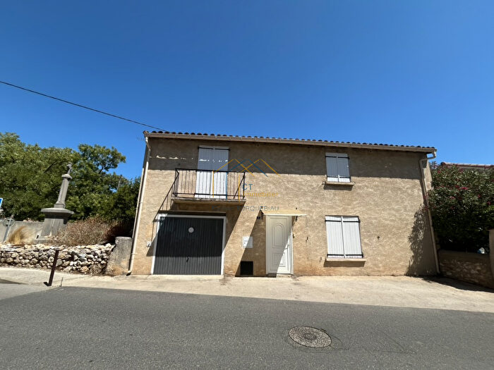 Maison 4 pièces à Montpeyroux, à louer