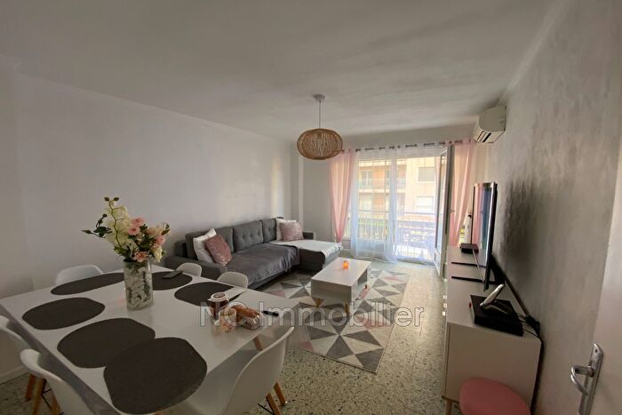 Antibes, Coeur de ville : Appartement 3 pièces à louer