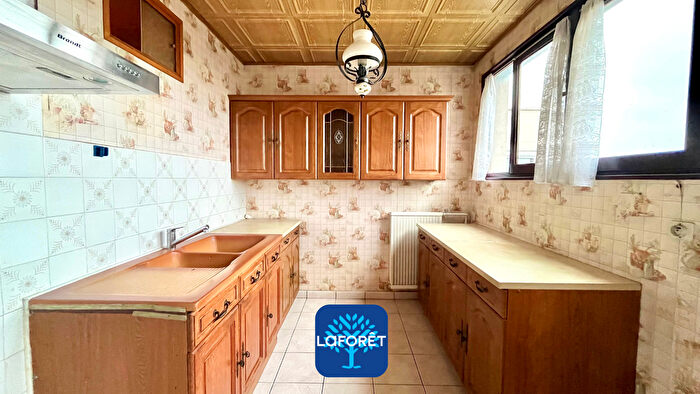 Appartement à vendre - Saint-Priest, Bel-Air - 3 pièces - 2 chambres