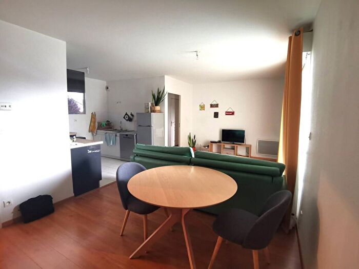 Appartement à louer - Clairmarais-Charles Arnould, Reims - 3 pièces - 2 chambres