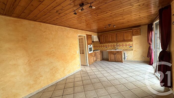 Appartement à louer - Chabottes - 5 pièces - 4 chambres