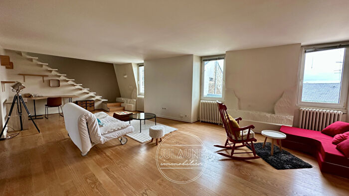 Appartement à louer - Limoges, Centre-ville, Hôtel de Ville, Emailleurs - 3 pièces - 1 chambre