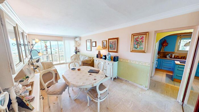 Saint-Raphaël, Plateau Notre-Dame : Appartement 3 pièces à vendre
