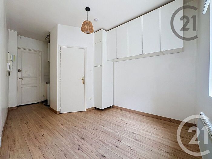 Appartement 1 pièce à Reims, Centre-ville, à vendre