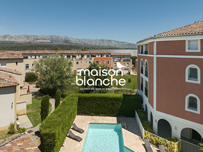 Maison à vendre - Rousset - 4 pièces - 3 chambres