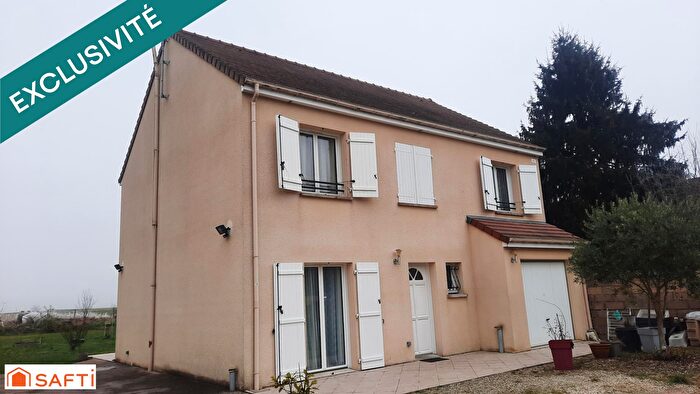 Maison à vendre - Vernoy - 5 pièces - 4 chambres