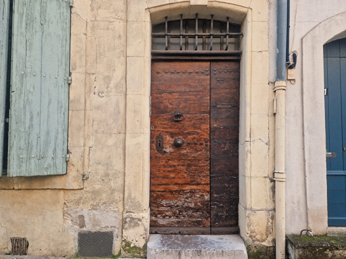 Arles, Centre-ville : Maison 9 pièces à vendre