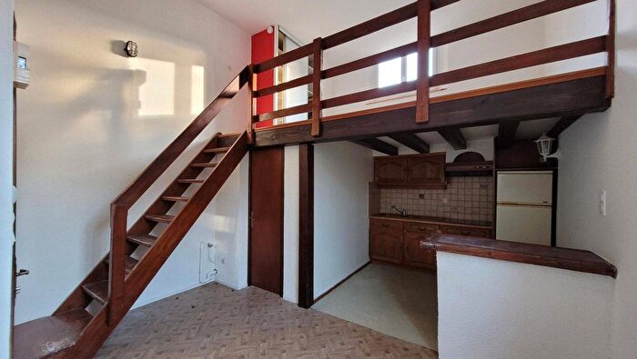 Appartement à louer - Docteur Lavalle, Dijon - 2 pièces - 1 chambre
