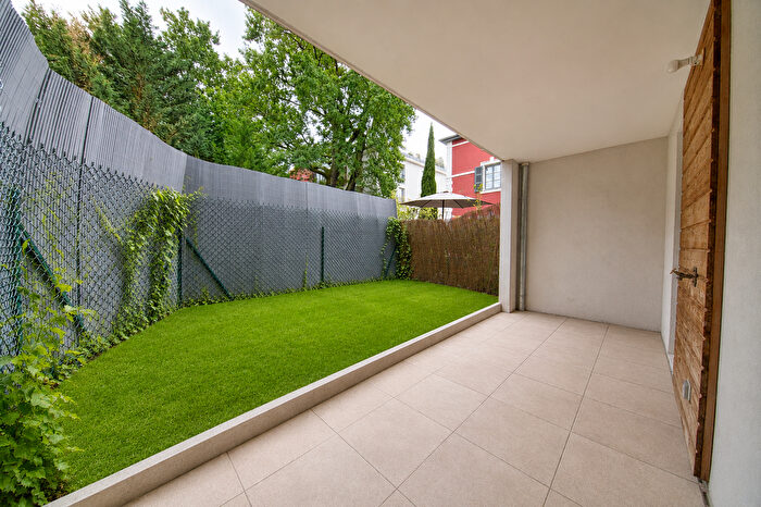 Appartement 4 pièces à vendre à Sainte-Foy-lès-Lyon, Provinces, Chavril