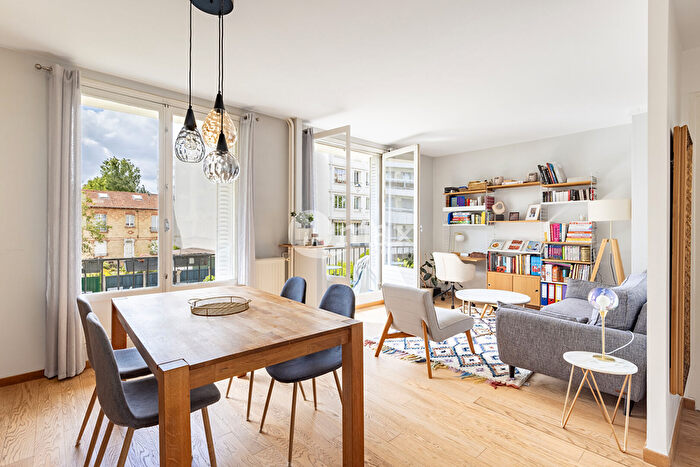 Appartement 3 pièces à vendre - Courbevoie, Bécon