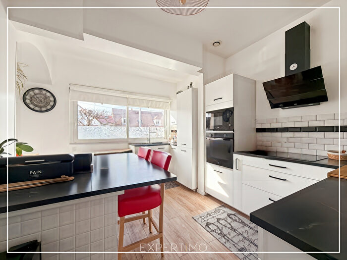 Maison 4 pièces à Champs-sur-Marne, Bords de Marne, à vendre