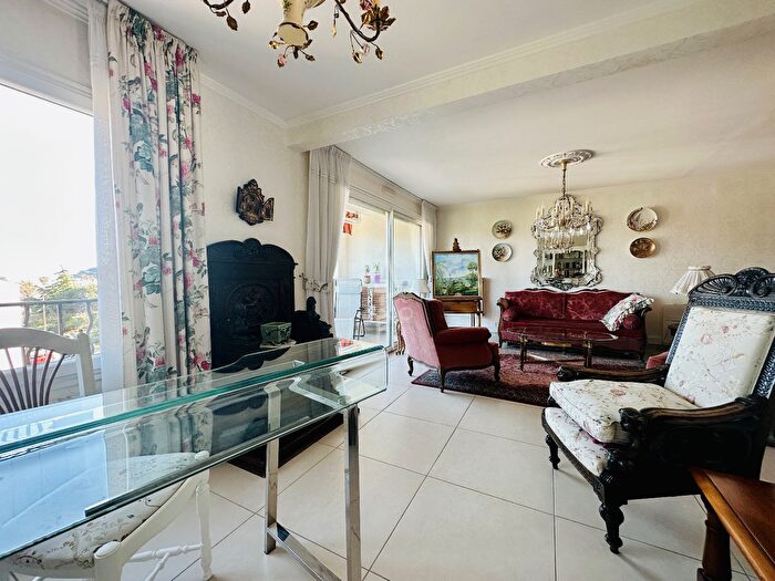 Appartement à vendre - Hyères, Pyanet - 4 pièces - 2 chambres