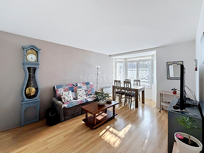 Appartement à vendre - Lamorlaye - 2 pièces - 1 chambre