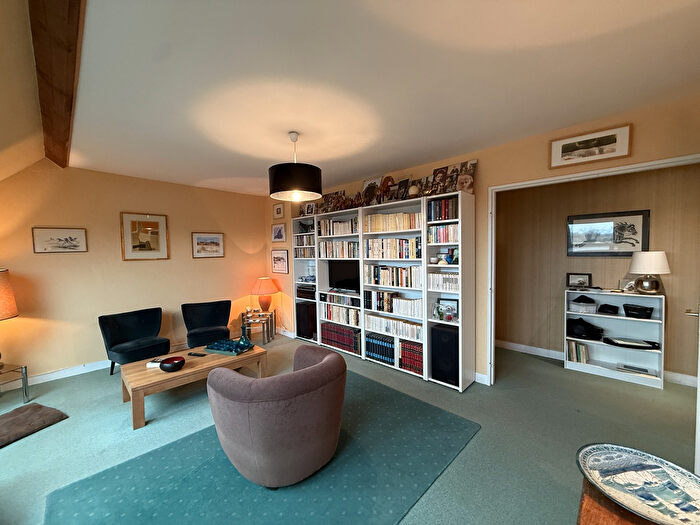 Appartement à vendre - Dreux, Centre-ville - 2 pièces - 1 chambre