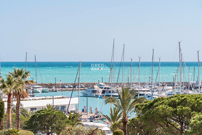 Appartement à vendre - Villeneuve-Loubet, Plage - 2 pièces - 1 chambre