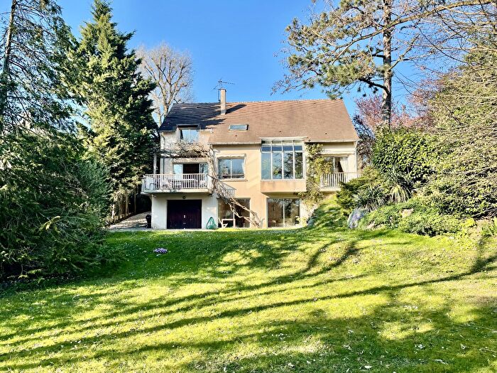 Maison 10 pièces à vendre à Versailles, Clagny Glatigny