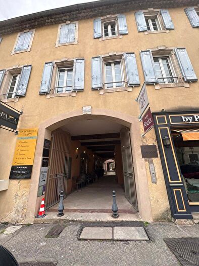 Appartement à louer - Saint-Rémy-de-Provence - 2 pièces - 1 chambre