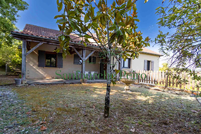 Maison 5 pièces à Cénac-et-Saint-Julien, à vendre