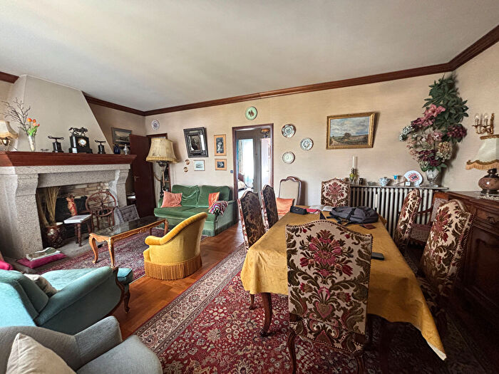 Maison à vendre - Châteauroux, Centre-ville, Les Marins - 5 pièces - 3 chambres