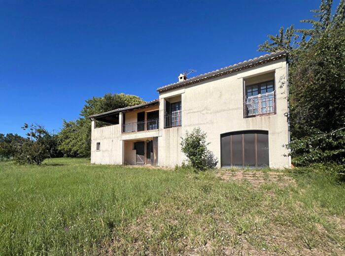 Maison 7 pièces à Revest-du-Bion, à vendre