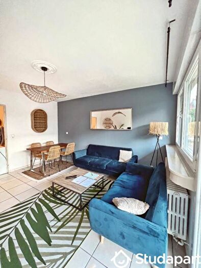 Appartement à louer - Sablon, Metz - 1 pièce - 2 chambres