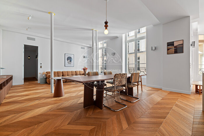 Appartement 5 pièces à Paris 1er, Palais Royal, à vendre