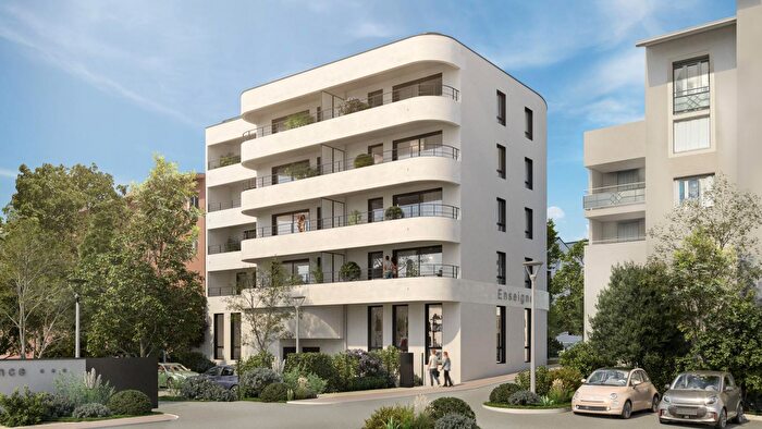 Appartement à vendre - Billère, Centre-ville - 2 pièces - 1 chambre