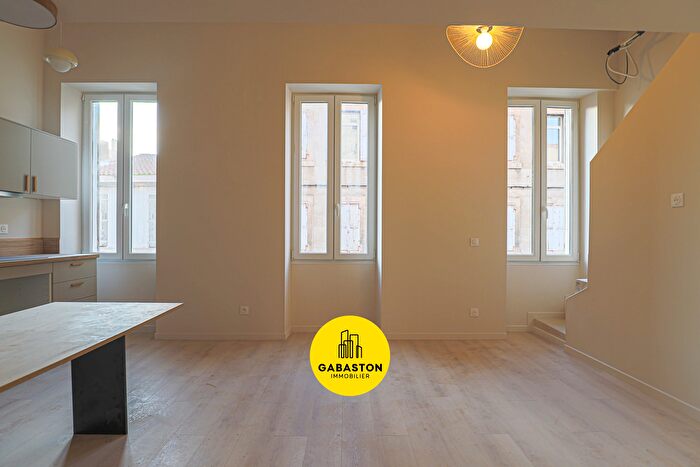 Appartement à vendre - Marseille e , Les Chartreux - 2 pièces - 1 chambre