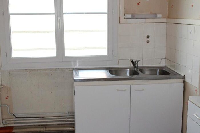 Appartement à louer - Saumur, Entre les Ponts - 3 pièces - 2 chambres