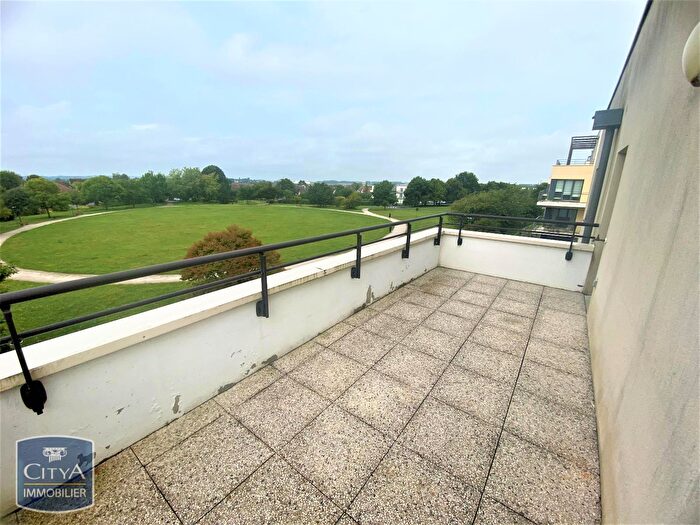 Appartement à louer - Caen, Beaulieu, Maladerie, Saint-Paul - 3 pièces - 2 chambres