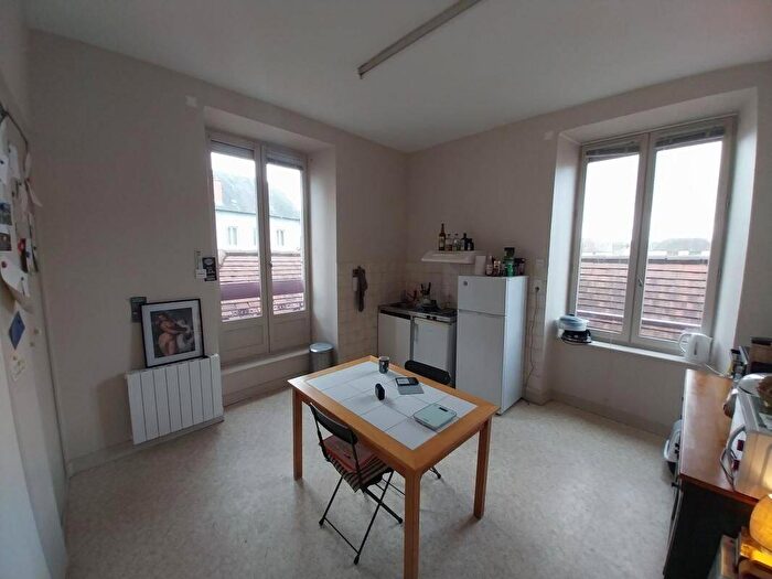 Nord, Saint-Yrieix-la-Perche : Appartement 1 pièce à louer