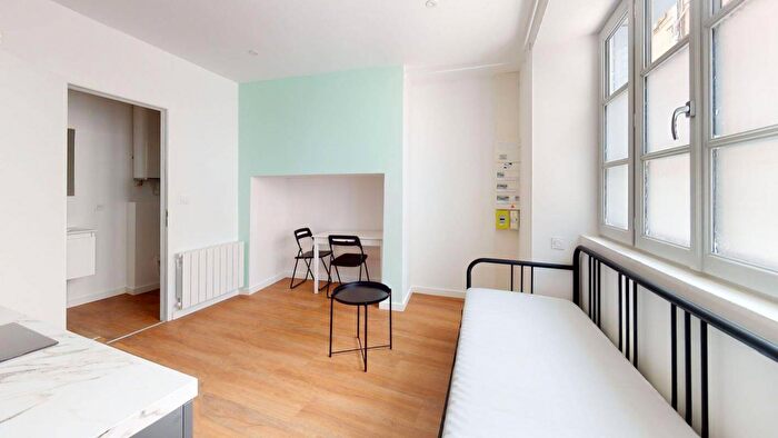 Appartement à louer - Centre Ancien, Rodez - 1 pièce