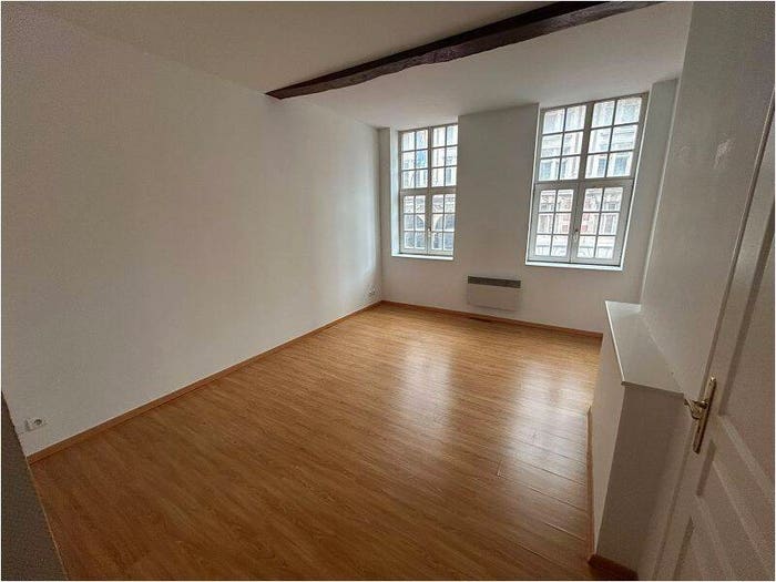 Appartement 2 pièces à Vieux Lille, à louer