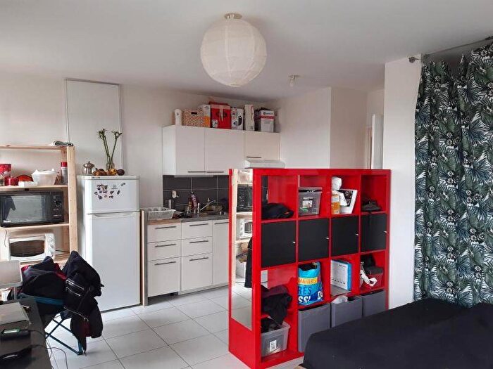 Appartement à louer - Bel Air, Dijon - 1 pièce