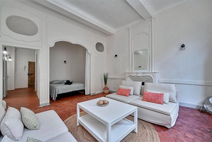 Appartement 1 pièce à louer - Zone Pietonne, Avignon