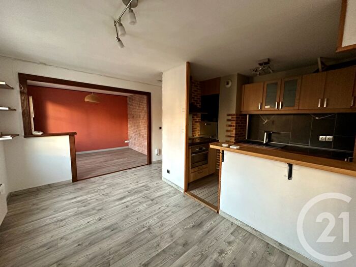 Appartement à vendre - Corbeil-Essonnes, Centre-ville - 3 pièces - 2 chambres